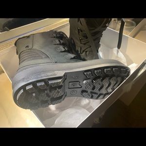 Moose Knuckles | Shoes | Moose Knuckles Mens Size 2 Gatineau Boots ...